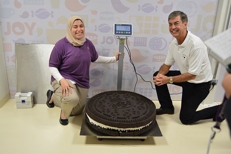 Mondelez Bahrain Biscuits Plant Breaks Guinness World Records