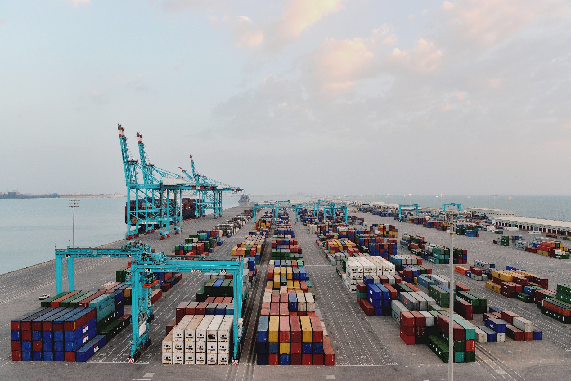 Khalifa Bin Salman Port commemorates the 50th voyage of the Safeen ...